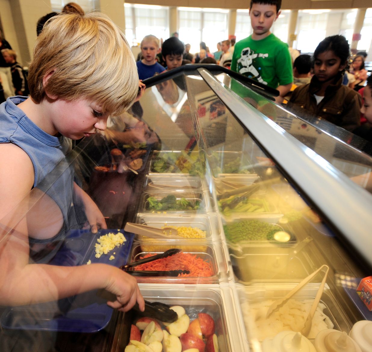 The keys to a great school salad bar are variety, color, and student ...